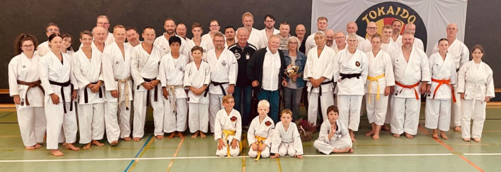 Hohe Auszeichnung für Werner Wilhelmsen – Karate Verband Schleswig ...